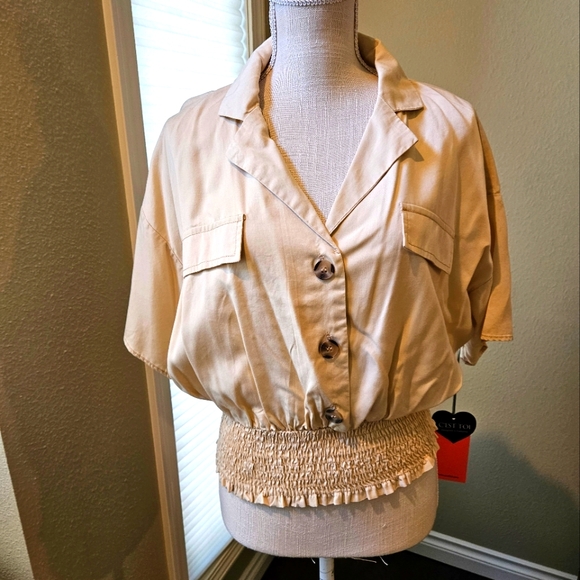 C'est Toi | Tops | Nwt Super Cute Elastic Bottom Safari Blouse | Poshmark